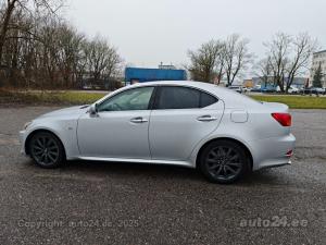 Pelēks Lexus IS 2007 Tallina, ar dzinēja tilpumu 2.50 L un nobraukumu 338 tūkst. km par 3499 €, foto 5 vietnē AUTOMOTO.COM.LV