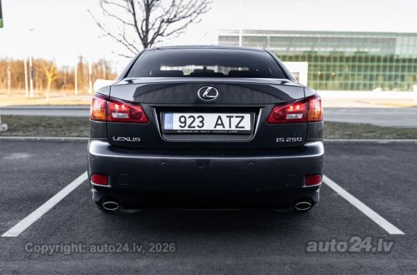 Grey Lexus IS 2007 in Tallinn, with an engine capacity of 2.50 L and mileage of 309 thousand km for 4499 €, photo 5 on AUTOMOTO.COM.LV