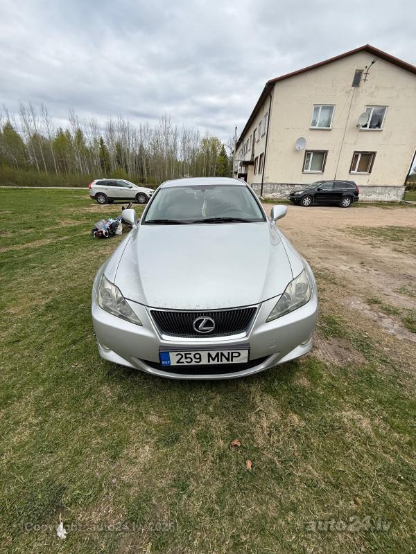 Pelēks Lexus IS 2007 Elva, ar dzinēja tilpumu 2.50 L un nobraukumu 350 tūkst. km par 3500 €, foto 1 vietnē AUTOMOTO.COM.LV