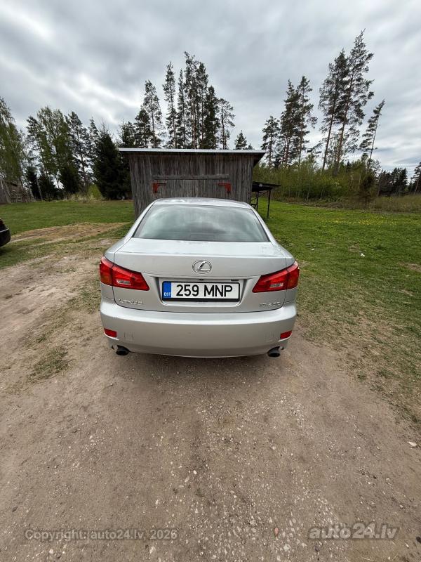 Pelēks Lexus IS 2007 Elva, ar dzinēja tilpumu 2.50 L un nobraukumu 350 tūkst. km par 3500 €, foto 4 vietnē AUTOMOTO.COM.LV
