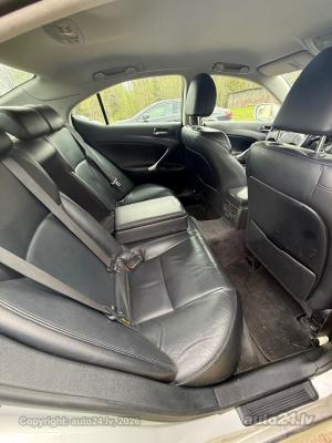 Pelēks Lexus IS 2007 Elva, ar dzinēja tilpumu 2.50 L un nobraukumu 350 tūkst. km par 3500 €, foto 16 vietnē AUTOMOTO.COM.LV