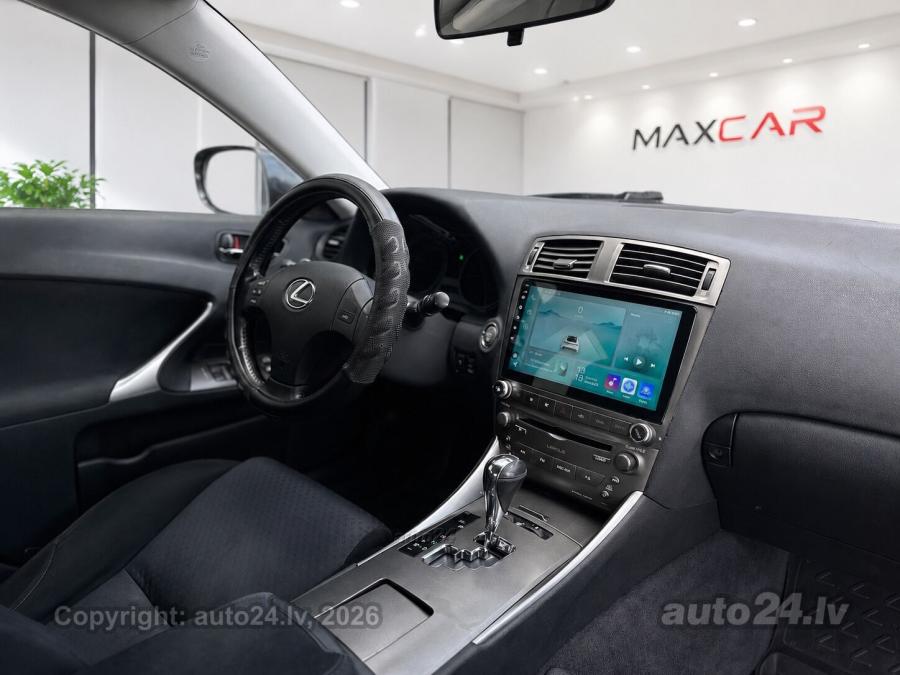 Pelēks Lexus IS 2007 Tallina, ar dzinēja tilpumu 2.50 L un nobraukumu 237 tūkst. km par 3999 €, foto 7 vietnē AUTOMOTO.COM.LV