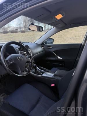 Pelēks Lexus IS 2007 Krāslava, ar dzinēja tilpumu 2.20 L un nobraukumu 327 tūkst. km par 3000 €, foto 5 vietnē AUTOMOTO.COM.LV