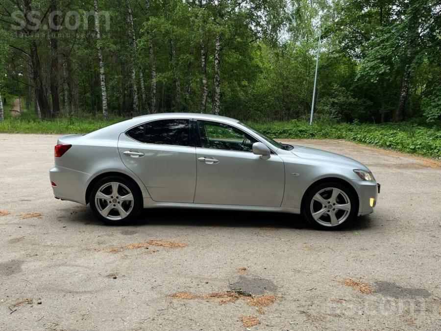 Pelēks Lexus IS 2007 Rīga, ar dzinēja tilpumu 2.20 L un nobraukumu 0 tūkst. km par 2499 €, foto 7 vietnē AUTOMOTO.COM.LV