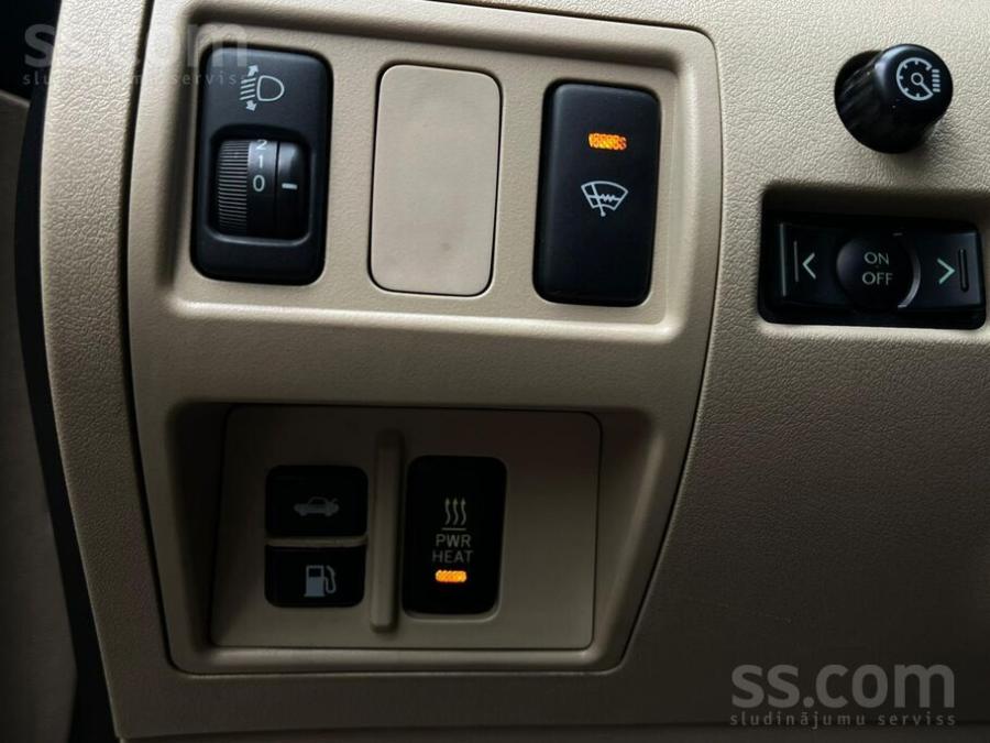 Pelēks Lexus IS 2007 Rīga, ar dzinēja tilpumu 2.20 L un nobraukumu 0 tūkst. km par 2499 €, foto 13 vietnē AUTOMOTO.COM.LV