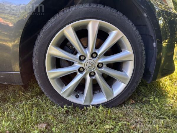 Pelēks Lexus IS 2007 Rīga, ar dzinēja tilpumu 2.20 L un nobraukumu 230 tūkst. km par 4600 €, foto 5 vietnē AUTOMOTO.COM.LV