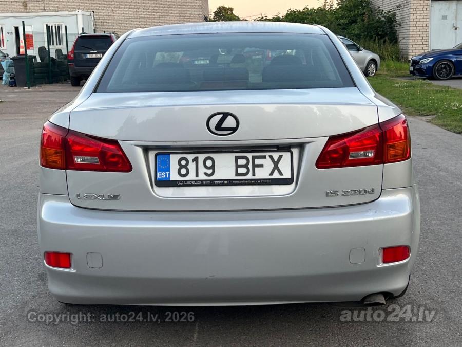 Pelēks Lexus IS 2007 Narva, ar dzinēja tilpumu 2.20 L un nobraukumu 285 tūkst. km par 2499 €, foto 8 vietnē AUTOMOTO.COM.LV