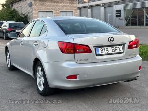 Pelēks Lexus IS 2007 Narva, ar dzinēja tilpumu 2.20 L un nobraukumu 285 tūkst. km par 2499 €, foto 10 vietnē AUTOMOTO.COM.LV