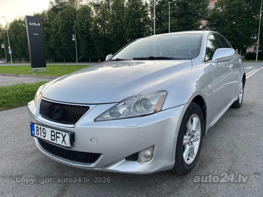 Pelēks Lexus IS 2007 Narva, ar dzinēja tilpumu 2.20 L un nobraukumu 285 tūkst. km par 2499 €, foto 16 vietnē AUTOMOTO.COM.LV