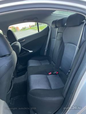Pelēks Lexus IS 2007 Narva, ar dzinēja tilpumu 2.20 L un nobraukumu 285 tūkst. km par 2499 €, foto 17 vietnē AUTOMOTO.COM.LV