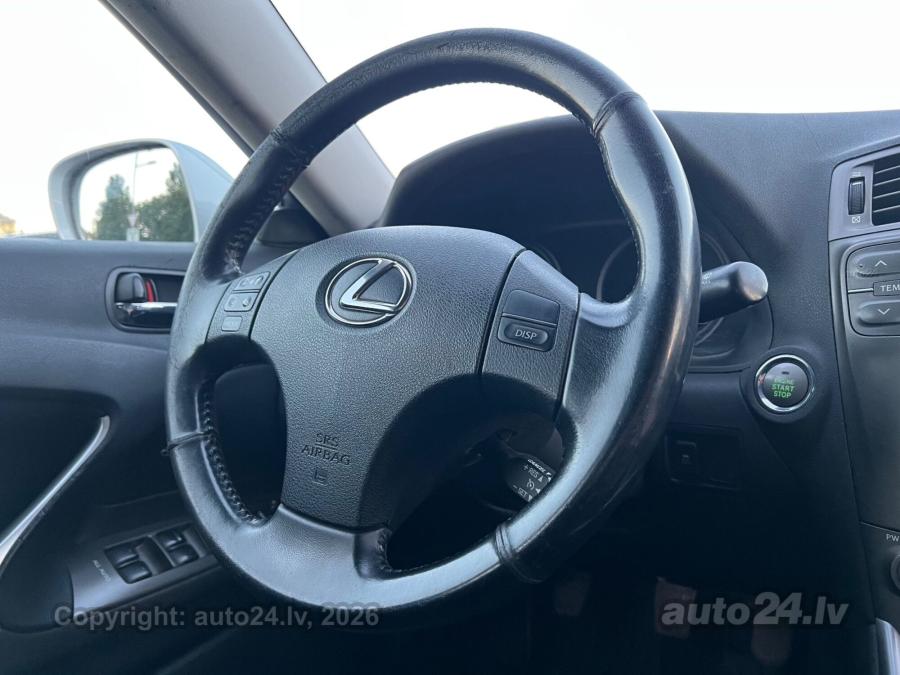 Pelēks Lexus IS 2007 Narva, ar dzinēja tilpumu 2.20 L un nobraukumu 285 tūkst. km par 2499 €, foto 23 vietnē AUTOMOTO.COM.LV