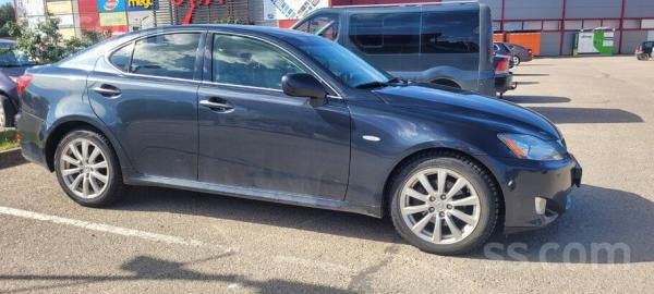 Pelēks Lexus IS 2007 Preiļi, ar dzinēja tilpumu 2.20 L un nobraukumu 270 tūkst. km par 3000 €, foto 8 vietnē AUTOMOTO.COM.LV