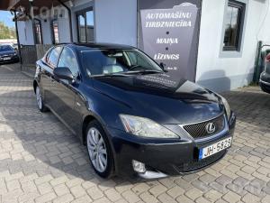 Grey Lexus IS 2007 in Talsi, with an engine capacity of 2.20 L and mileage of 349 thousand km for 2700 €, photo  on AUTOMOTO.COM.LV