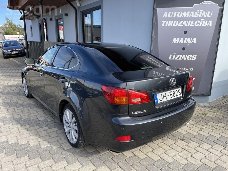 Pelēks Lexus IS 2007 Talsi, ar dzinēja tilpumu 2.20 L un nobraukumu 349 tūkst. km par 2700 €, foto 26 vietnē AUTOMOTO.COM.LV