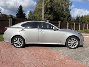 Grey Lexus IS 2007 in Riga, with an engine capacity of 2.20 L and mileage of 388 thousand km for 3300 €, photo 4 on AUTOMOTO.COM.LV