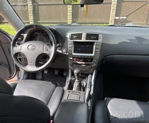 Pelēks Lexus IS 2007 Rīga, ar dzinēja tilpumu 2.20 L un nobraukumu 388 tūkst. km par 3300 €, foto 10 vietnē AUTOMOTO.COM.LV