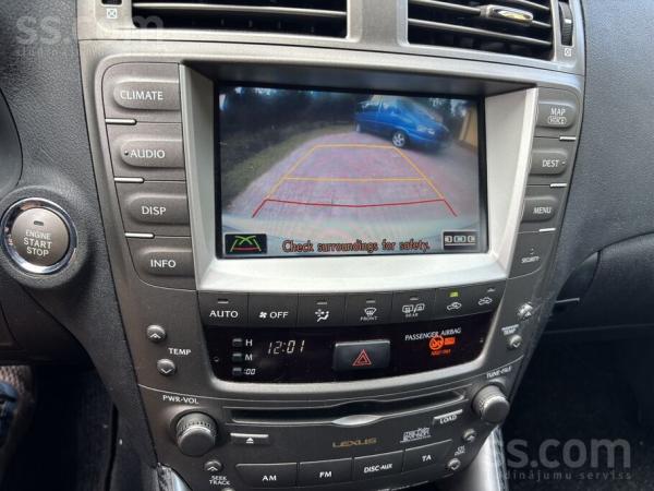 Pelēks Lexus IS 2007 Rīga, ar dzinēja tilpumu 2.20 L un nobraukumu 388 tūkst. km par 3300 €, foto 11 vietnē AUTOMOTO.COM.LV
