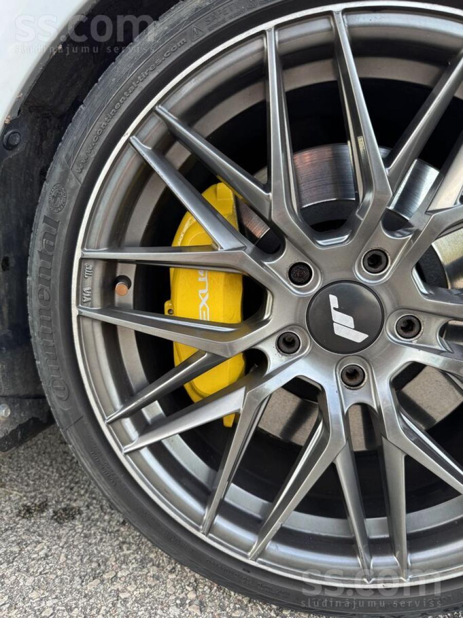 Grey Lexus IS 2007 in Kraslava, with an engine capacity of 2.20 L and mileage of 263 thousand km for 4800 €, photo 6 on AUTOMOTO.COM.LV