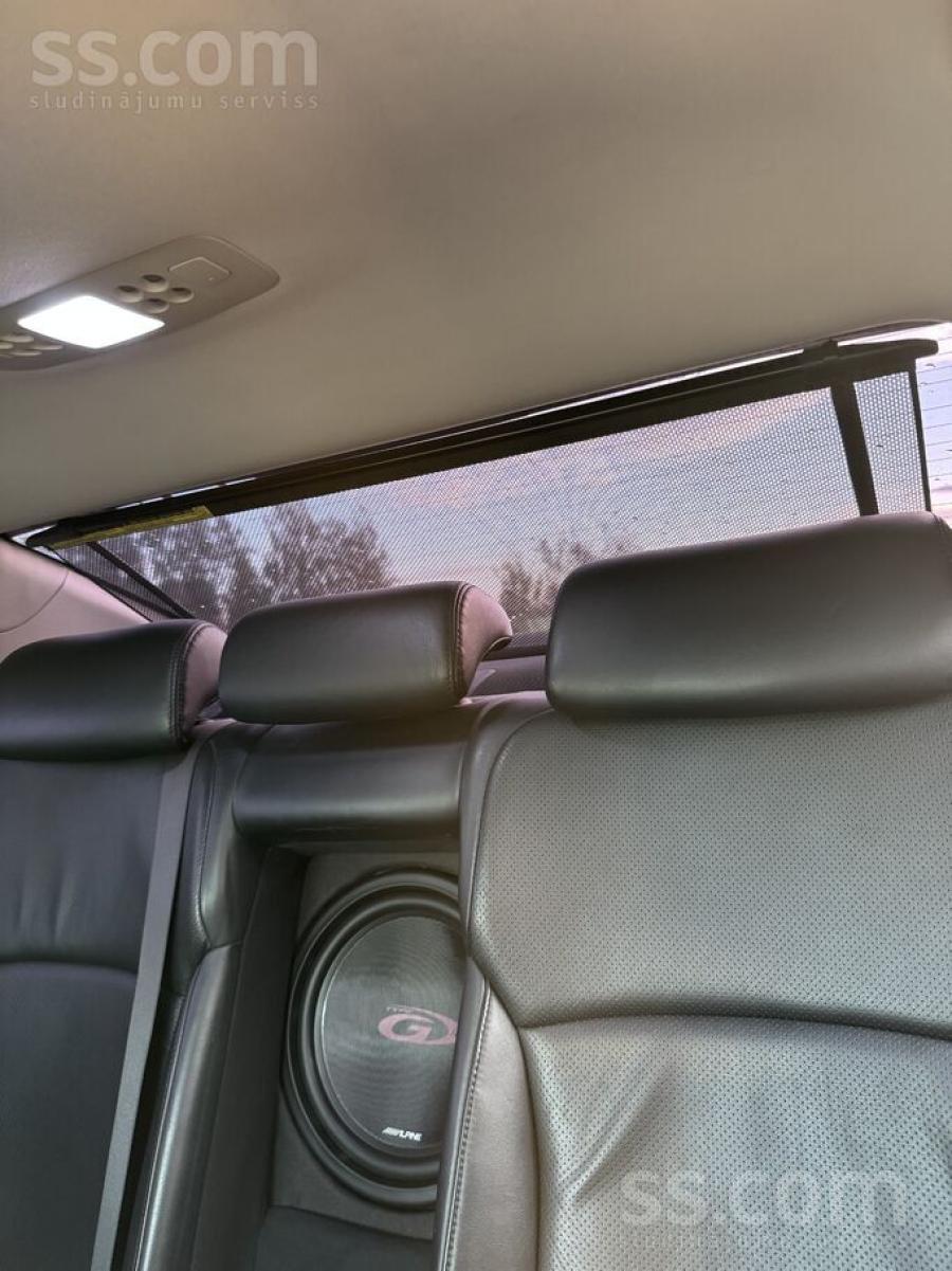 Grey Lexus IS 2007 in Kraslava, with an engine capacity of 2.20 L and mileage of 263 thousand km for 4800 €, photo 10 on AUTOMOTO.COM.LV