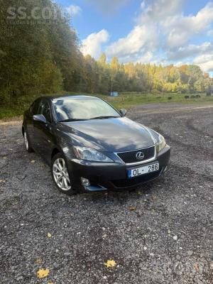 Pelēks Lexus IS 2007 Krāslava, ar dzinēja tilpumu 2.20 L un nobraukumu 335 tūkst. km par 2800 €, foto  vietnē AUTOMOTO.COM.LV