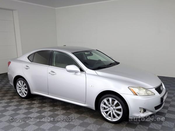 Pelēks Lexus IS 2008 Tallina, ar dzinēja tilpumu 2.20 L un nobraukumu 454 tūkst. km par 1999 €, foto 1 vietnē AUTOMOTO.COM.LV