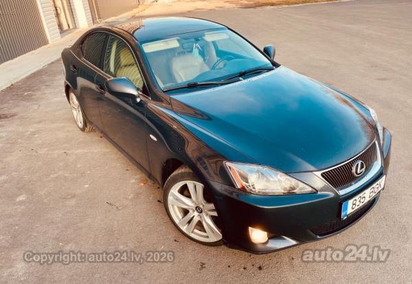 Pelēks Lexus IS 2008 Rakvere, ar dzinēja tilpumu 2.20 L un nobraukumu 215 tūkst. km par 4500 €, foto 4 vietnē AUTOMOTO.COM.LV