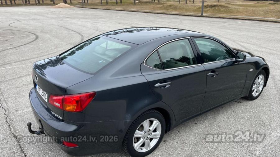 Pelēks Lexus IS 2008 Pērnava, ar dzinēja tilpumu 2.20 L un nobraukumu 425 tūkst. km par 3200 €, foto 6 vietnē AUTOMOTO.COM.LV