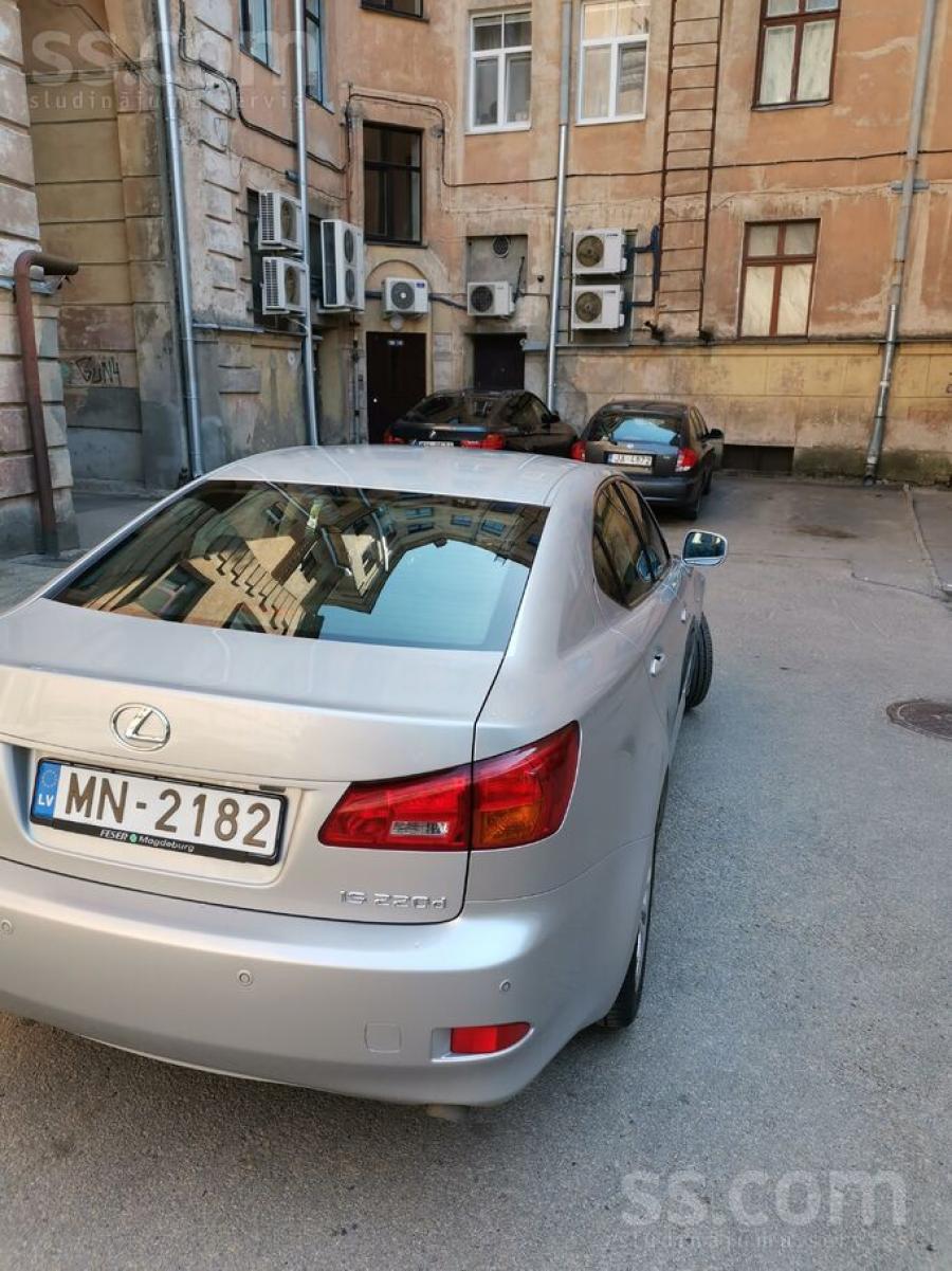 Pelēks Lexus IS 2008 Rīga, ar dzinēja tilpumu 2.20 L un nobraukumu 262 tūkst. km par 4400 €, foto 6 vietnē AUTOMOTO.COM.LV