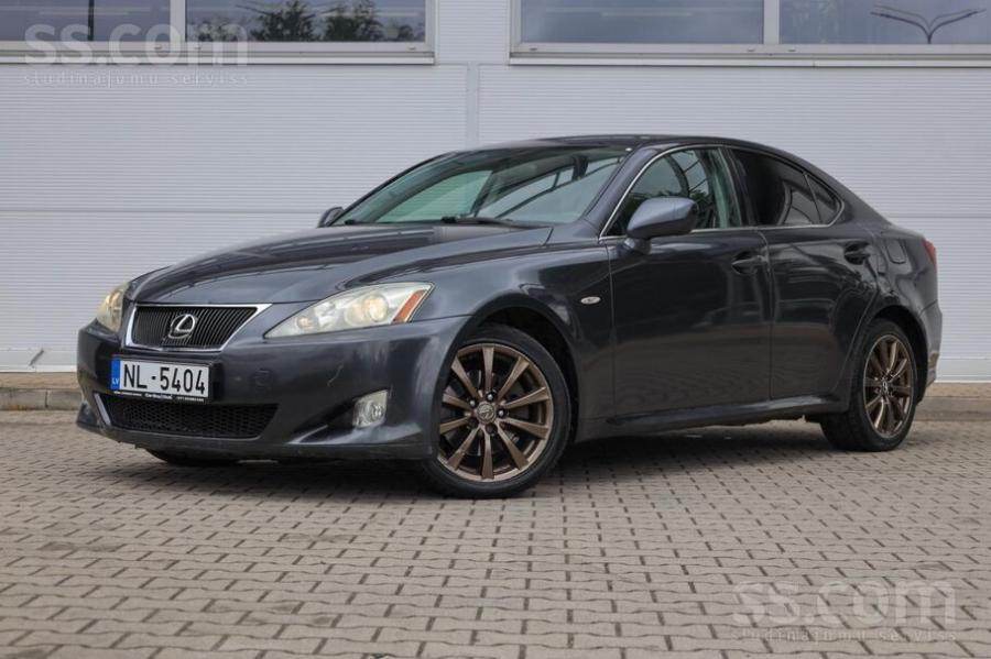 Grey Lexus IS 2008 in Riga, with an engine capacity of 2.20 L and mileage of 0 thousand km for 1995 €, photo 1 on AUTOMOTO.COM.LV