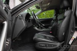 Grey Lexus IS 2008 in Riga, with an engine capacity of 2.20 L and mileage of 0 thousand km for 1995 €, photo 9 on AUTOMOTO.COM.LV