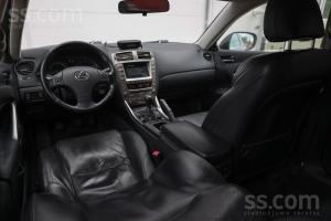 Grey Lexus IS 2008 in Riga, with an engine capacity of 2.20 L and mileage of 0 thousand km for 1995 €, photo 11 on AUTOMOTO.COM.LV