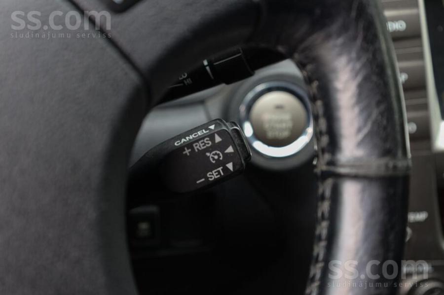 Grey Lexus IS 2008 in Riga, with an engine capacity of 2.20 L and mileage of 0 thousand km for 1995 €, photo 19 on AUTOMOTO.COM.LV