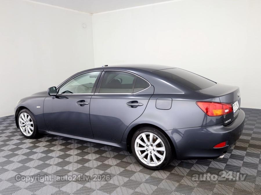Pelēks Lexus IS 2008 Tallina, ar dzinēja tilpumu 2.50 L un nobraukumu 233 tūkst. km par 3499 €, foto 5 vietnē AUTOMOTO.COM.LV