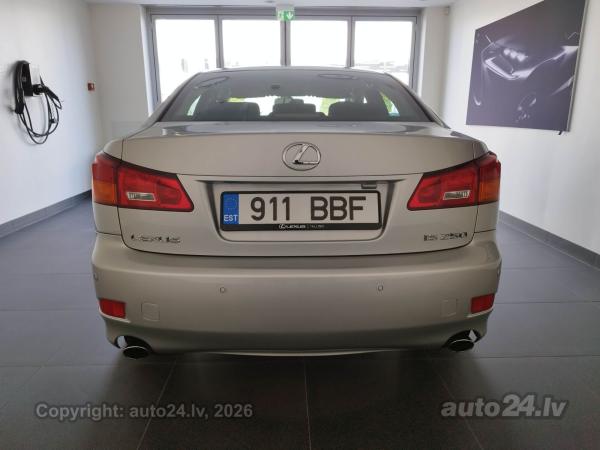 Grey Lexus IS 2008 in Tallinn, with an engine capacity of 2.50 L and mileage of 88 thousand km for 8600 €, photo 4 on AUTOMOTO.COM.LV