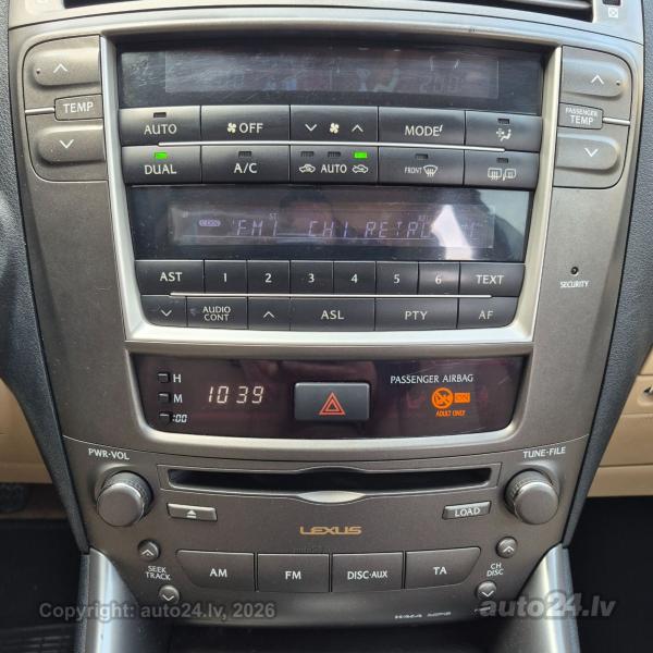 Pelēks Lexus IS 2009 Tallina, ar dzinēja tilpumu 2.50 L un nobraukumu 141 tūkst. km par 7490 €, foto 4 vietnē AUTOMOTO.COM.LV