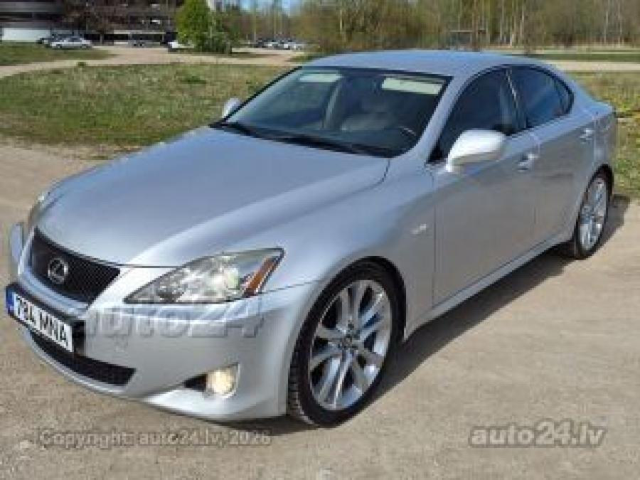 Grey Lexus IS 2009 in Tallinn, with an engine capacity of 2.50 L and mileage of 141 thousand km for 7490 €, photo 3 on AUTOMOTO.COM.LV