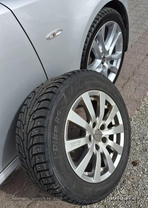 Grey Lexus IS 2009 in Tallinn, with an engine capacity of 2.50 L and mileage of 141 thousand km for 7490 €, photo 18 on AUTOMOTO.COM.LV