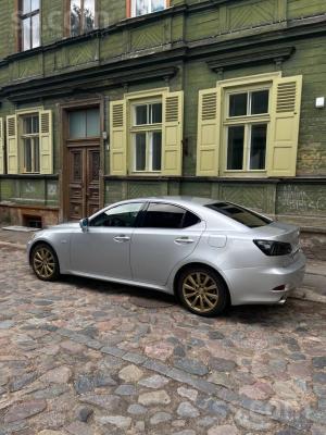Pelēks Lexus IS 2009 Rīga, ar dzinēja tilpumu 2.50 L un nobraukumu 202 tūkst. km par 4900 €, foto 6 vietnē AUTOMOTO.COM.LV