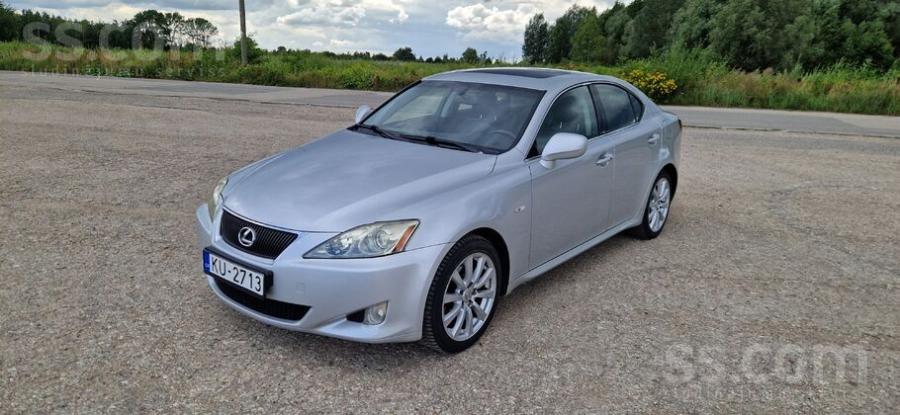 Pelēks Lexus IS 2009 Rīga, ar dzinēja tilpumu 2.20 L un nobraukumu 256 tūkst. km par 5200 €, foto 3 vietnē AUTOMOTO.COM.LV