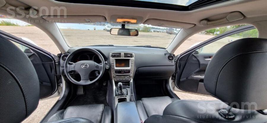 Pelēks Lexus IS 2009 Rīga, ar dzinēja tilpumu 2.20 L un nobraukumu 256 tūkst. km par 5200 €, foto 7 vietnē AUTOMOTO.COM.LV