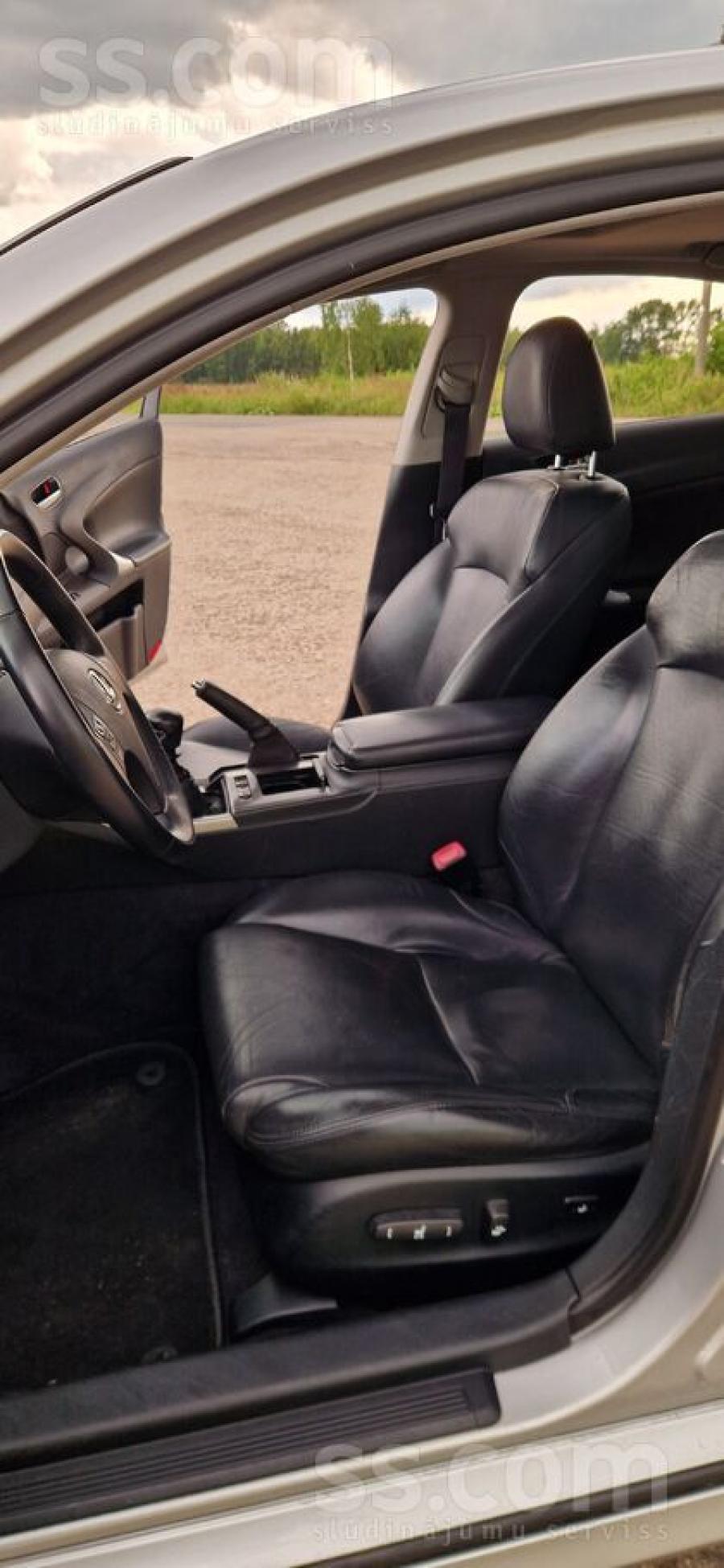 Pelēks Lexus IS 2009 Rīga, ar dzinēja tilpumu 2.20 L un nobraukumu 256 tūkst. km par 5200 €, foto 9 vietnē AUTOMOTO.COM.LV