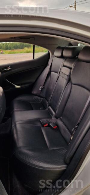 Pelēks Lexus IS 2009 Rīga, ar dzinēja tilpumu 2.20 L un nobraukumu 256 tūkst. km par 5200 €, foto 10 vietnē AUTOMOTO.COM.LV