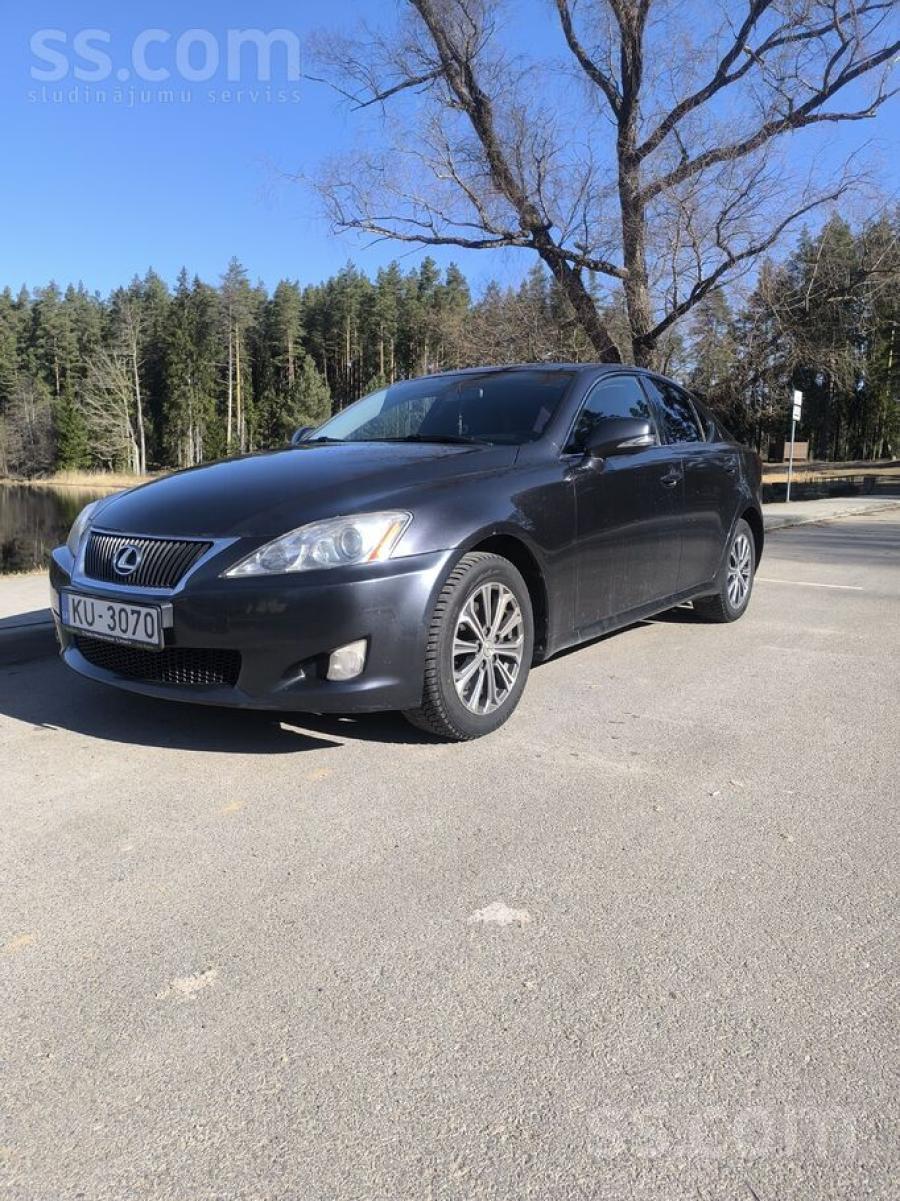 Pelēks Lexus IS 2009 Valka, ar dzinēja tilpumu 2.20 L un nobraukumu 372 tūkst. km par 3500 €, foto 1 vietnē AUTOMOTO.COM.LV