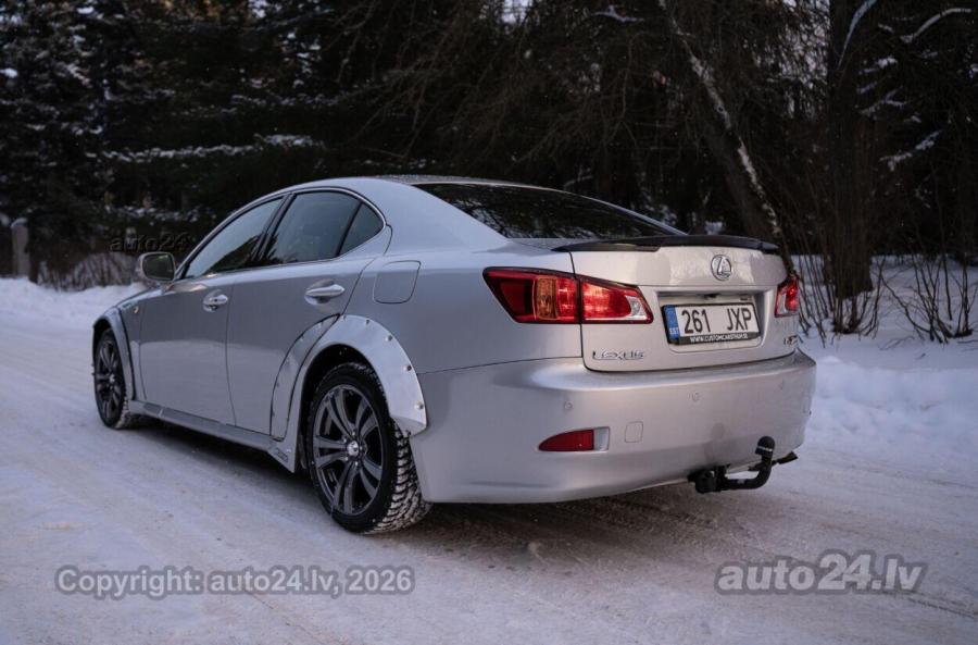 Pelēks Lexus IS 2010 Tartu, ar dzinēja tilpumu 2.20 L un nobraukumu 285 tūkst. km par 3899 €, foto 6 vietnē AUTOMOTO.COM.LV