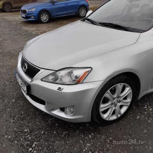 Pelēks Lexus IS 2010 Tallina, ar dzinēja tilpumu 2.20 L un nobraukumu 235 tūkst. km par 4100 €, foto  vietnē AUTOMOTO.COM.LV