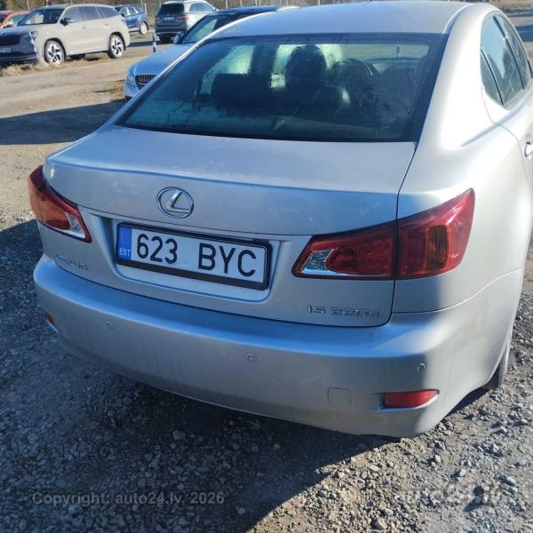 Pelēks Lexus IS 2010 Tallina, ar dzinēja tilpumu 2.20 L un nobraukumu 235 tūkst. km par 4100 €, foto 3 vietnē AUTOMOTO.COM.LV