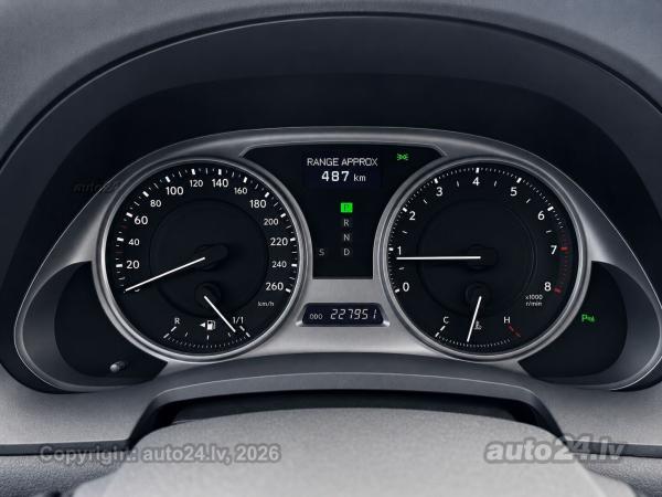 Pelēks Lexus IS 2010 Tallina, ar dzinēja tilpumu 2.50 L un nobraukumu 228 tūkst. km par 6500 €, foto 9 vietnē AUTOMOTO.COM.LV