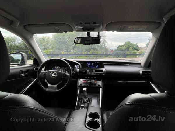 Pelēks Lexus IS 2013 Tartu, ar dzinēja tilpumu 2.50 L un nobraukumu 248 tūkst. km par 14900 €, foto 9 vietnē AUTOMOTO.COM.LV