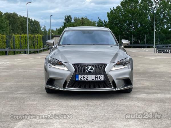 Grey Lexus IS 2013 in Tartu, with an engine capacity of 2.50 L and mileage of 248 thousand km for 14900 €, photo 2 on AUTOMOTO.COM.LV