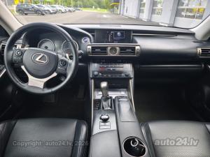 Grey Lexus IS 2013 in Tallinn, with an engine capacity of 2.50 L and mileage of 235 thousand km for 14000 €, photo 8 on AUTOMOTO.COM.LV